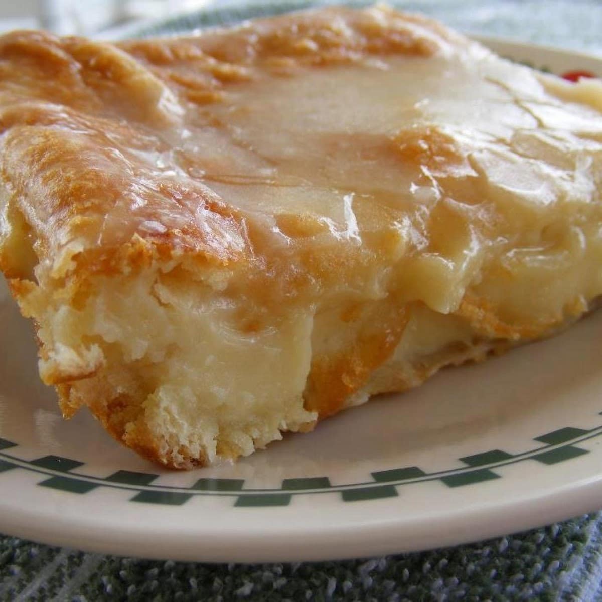 Easy Breakfast Cheese Danish